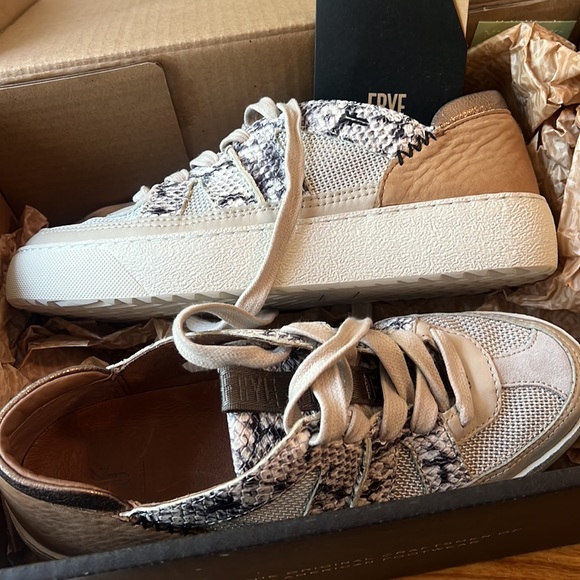 Frye | Shoes | Frye Size 6m New In The Box Western Overlay Low Lace ...